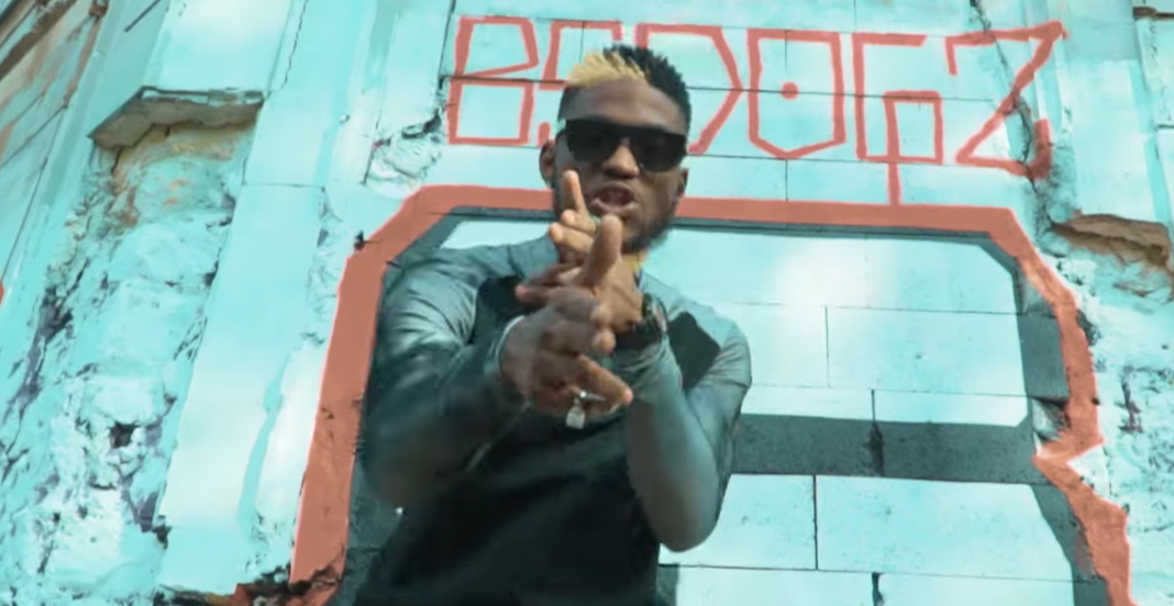 Mike Kenli – Sombre Négro