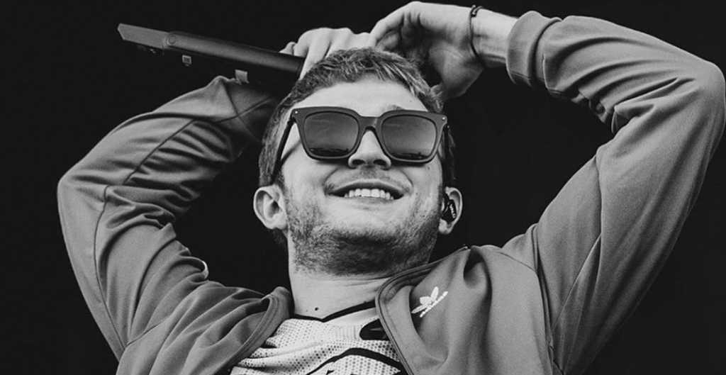 Vald va-t-il se faire encore leak son album plusieurs mois avant sa ...