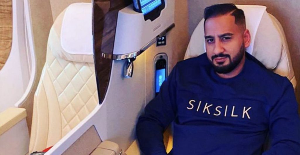 Arin Hagi dévoile le morceau Beta extrait de Type