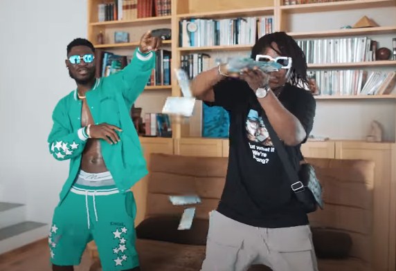 Bbmg Smokey feat VALMIRE – Loin d’ici